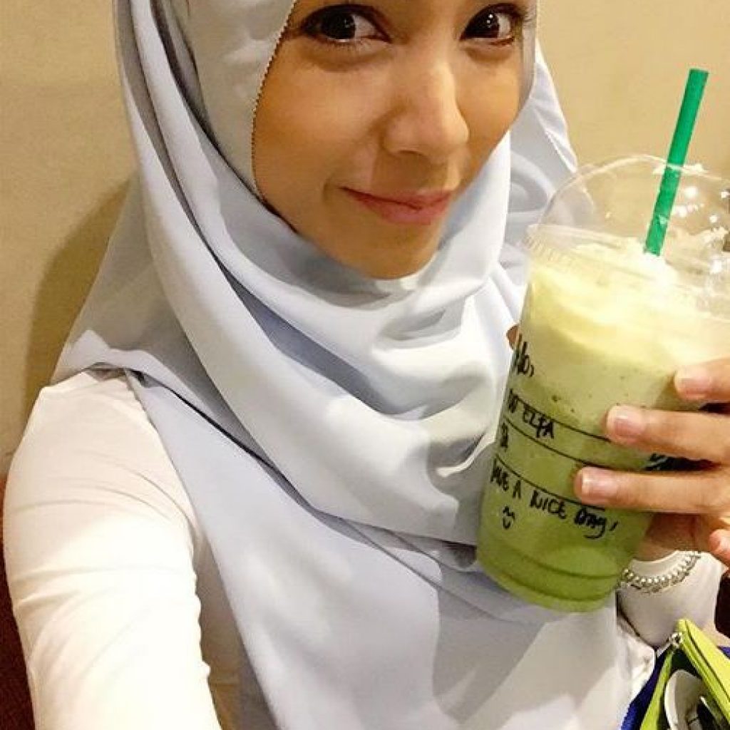 Biodata Elfaeza Ul Haq, Artis Singapura Yang Telah Berhijab Sepenuhnya ...