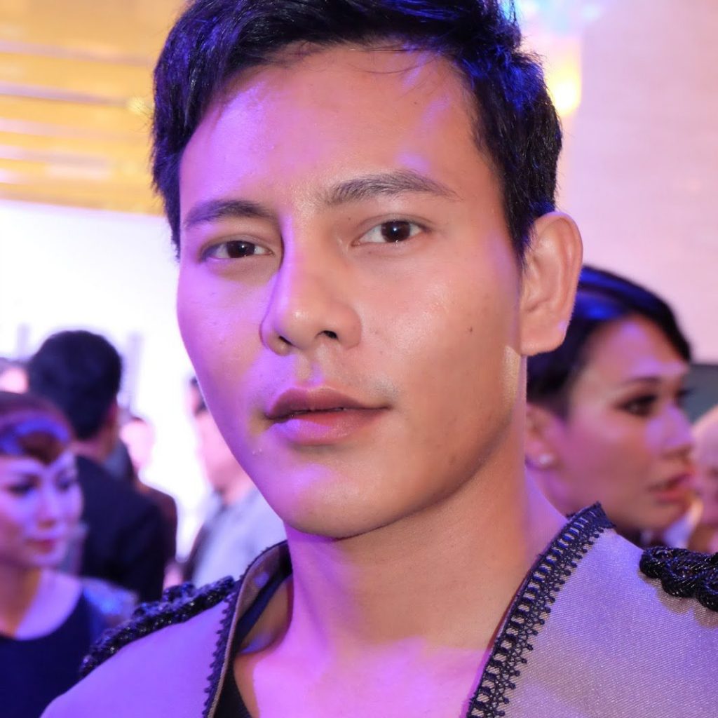 Biodata Nazim Othman, Pramugara Yang Menjadi Artis - Azhan.co