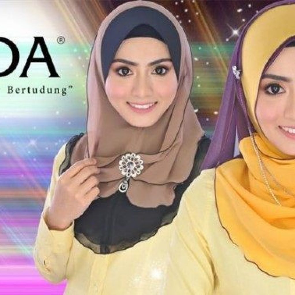 Biodata Penuh Mawar Abdul Karim, Anak Kepada Pengasas Tudung Fareeda ...