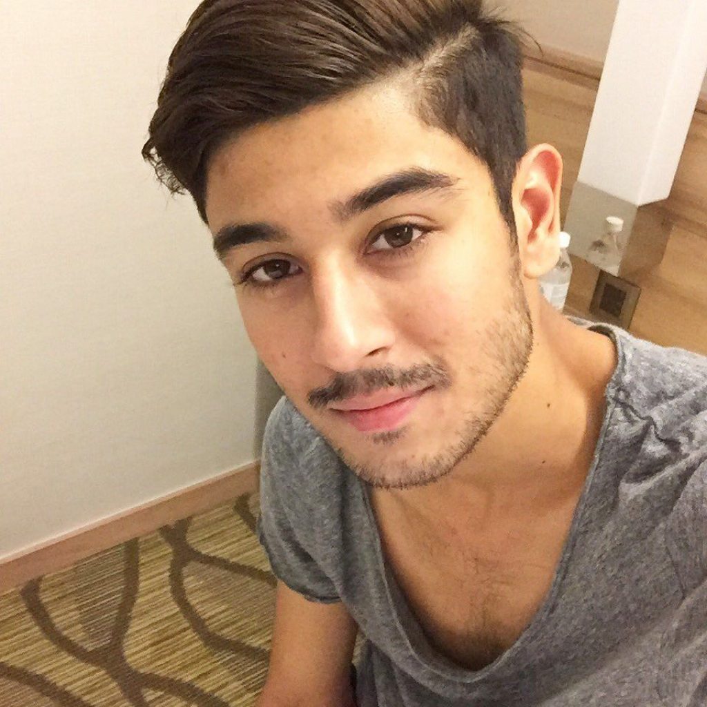 Biodata Harris Baba, Penyanyi Handsome Seiras Zayn Malik | Azhan.co