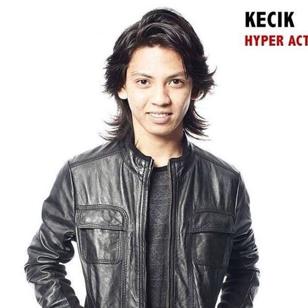 Biodata Kecik Vokalis Baru Hyper Act | Azhan.co