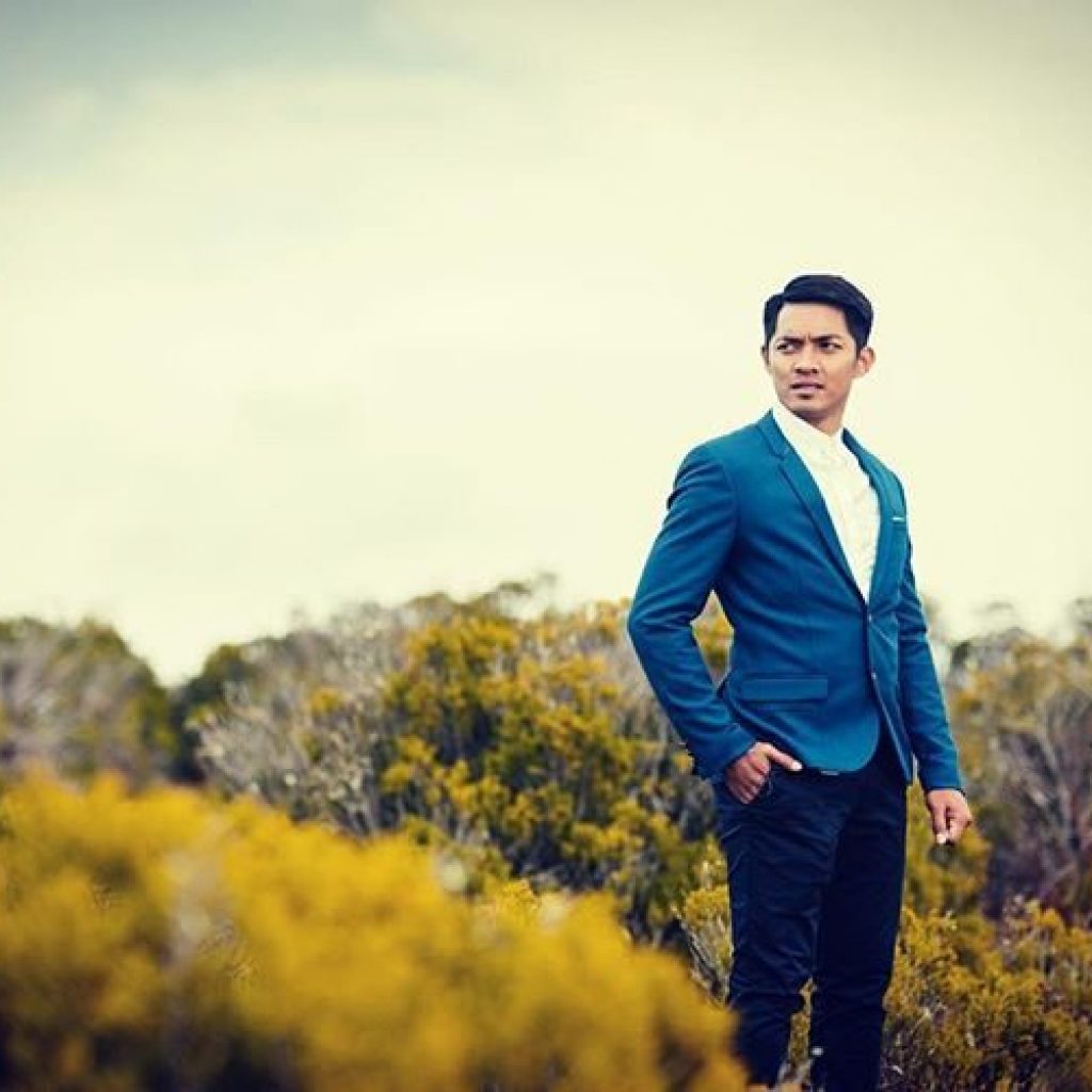 Biodata Izham Tarmizi, Suami Mia Ahmad | Azhan.co