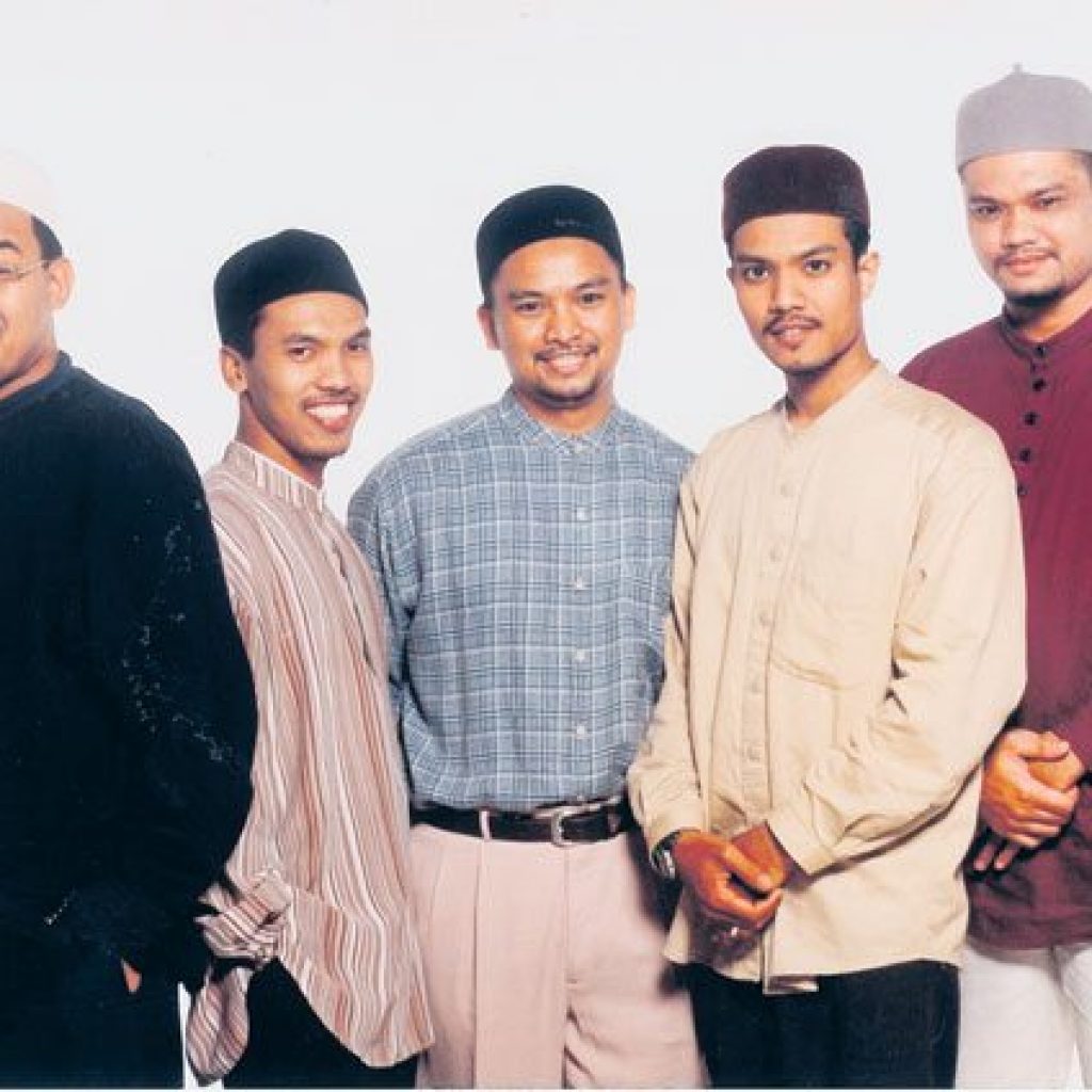 5 Kumpulan Nasyid Ini Pernah Cetus Fenomena Tanah Air Sekitar 90-an ...