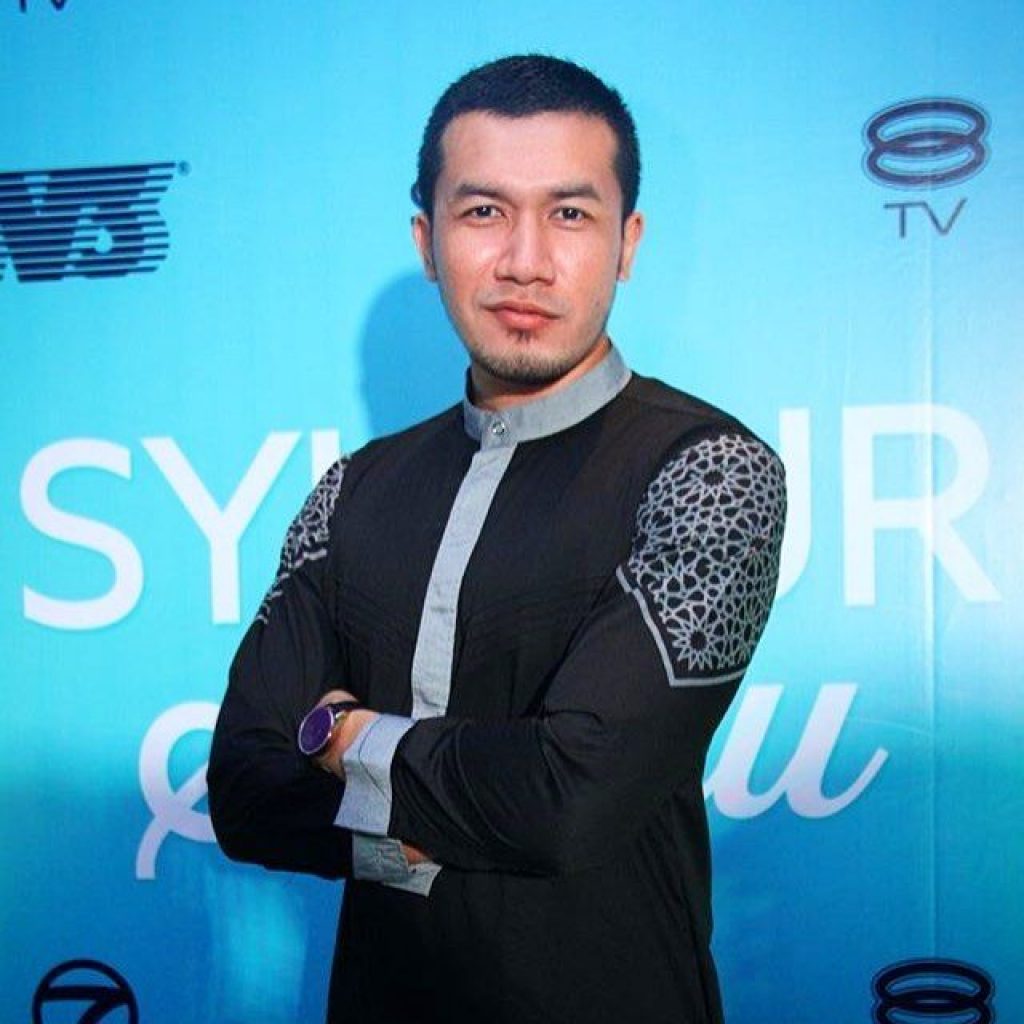 Biodata Ungku Ismail Aziz, Artis Dari Johor Bahru | Azhan.co