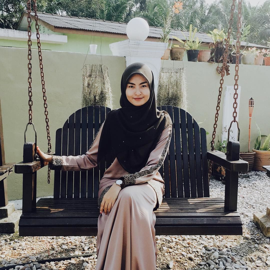 Biodata Wany Hasrita, Penyanyi Lagu Menahan Rindu | Azhan.co