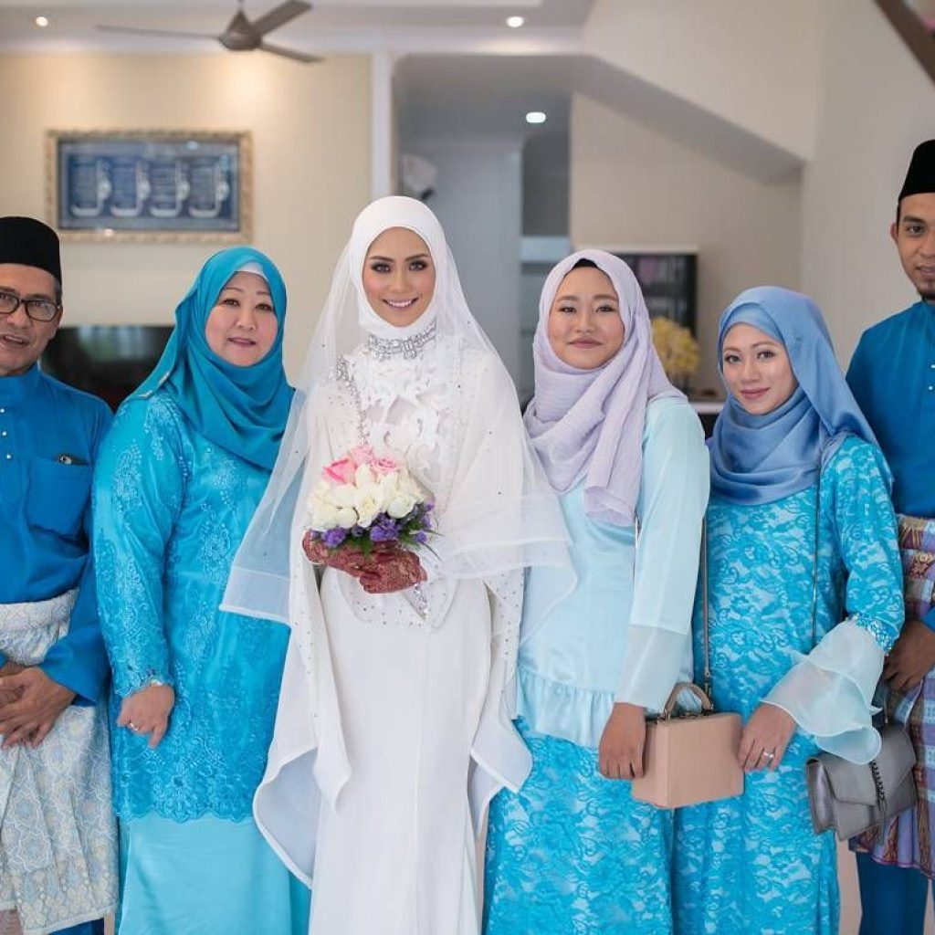 Biodata Eleena Sui, Artis Cantik Yang Baru Menamatkan Zaman Bujang ...