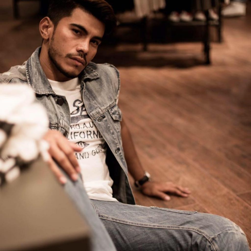 Biodata Azrel Ismail, Aktor Kacak Persis Remy Ishak | Azhan.co