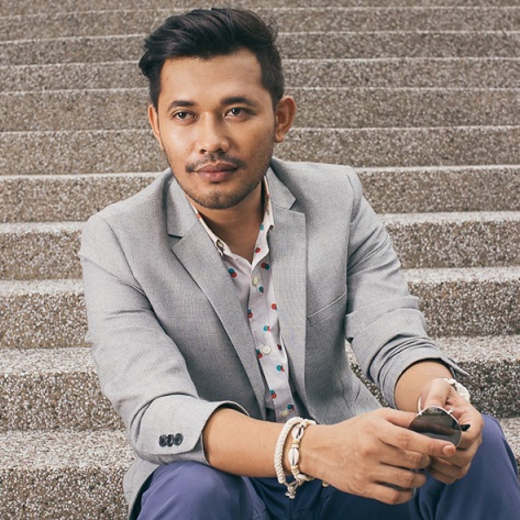 Biodata Karl Shafek, Pengacara CJ Wow Shop | Azhan.co