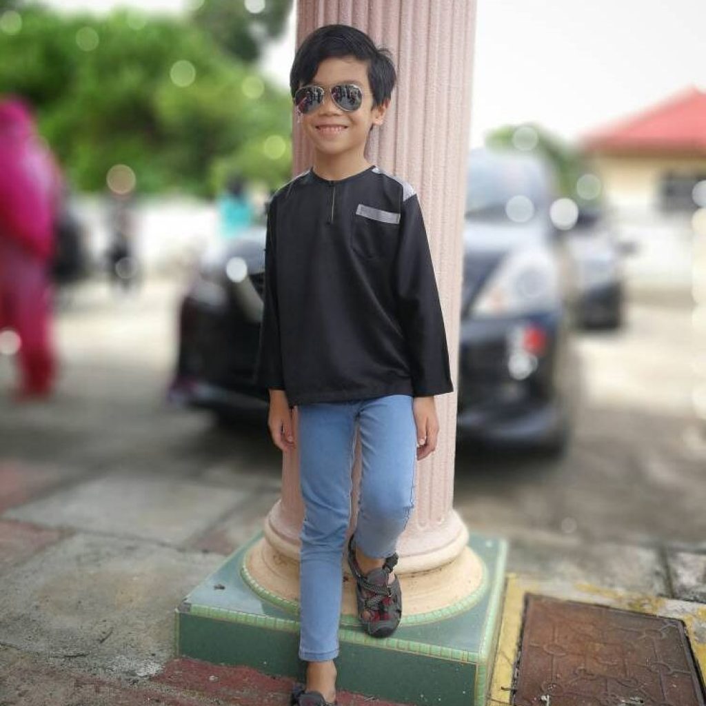 Biodata Nik Adam Mika, Pelakon Cilik Popular | Azhan.co