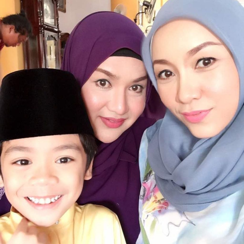 Biodata Nik Adam Mika, Pelakon Cilik Popular | Azhan.co