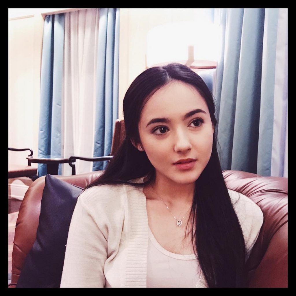 Biodata Hannah Delisha, Pelakon Comel Berasal Dari Singapura - Azhan.co