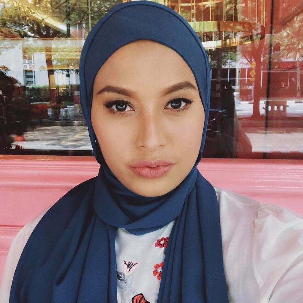 Biodata Nabila Huda, Pelakon Wanita Anak Kepada Amy Search | Azhan.co
