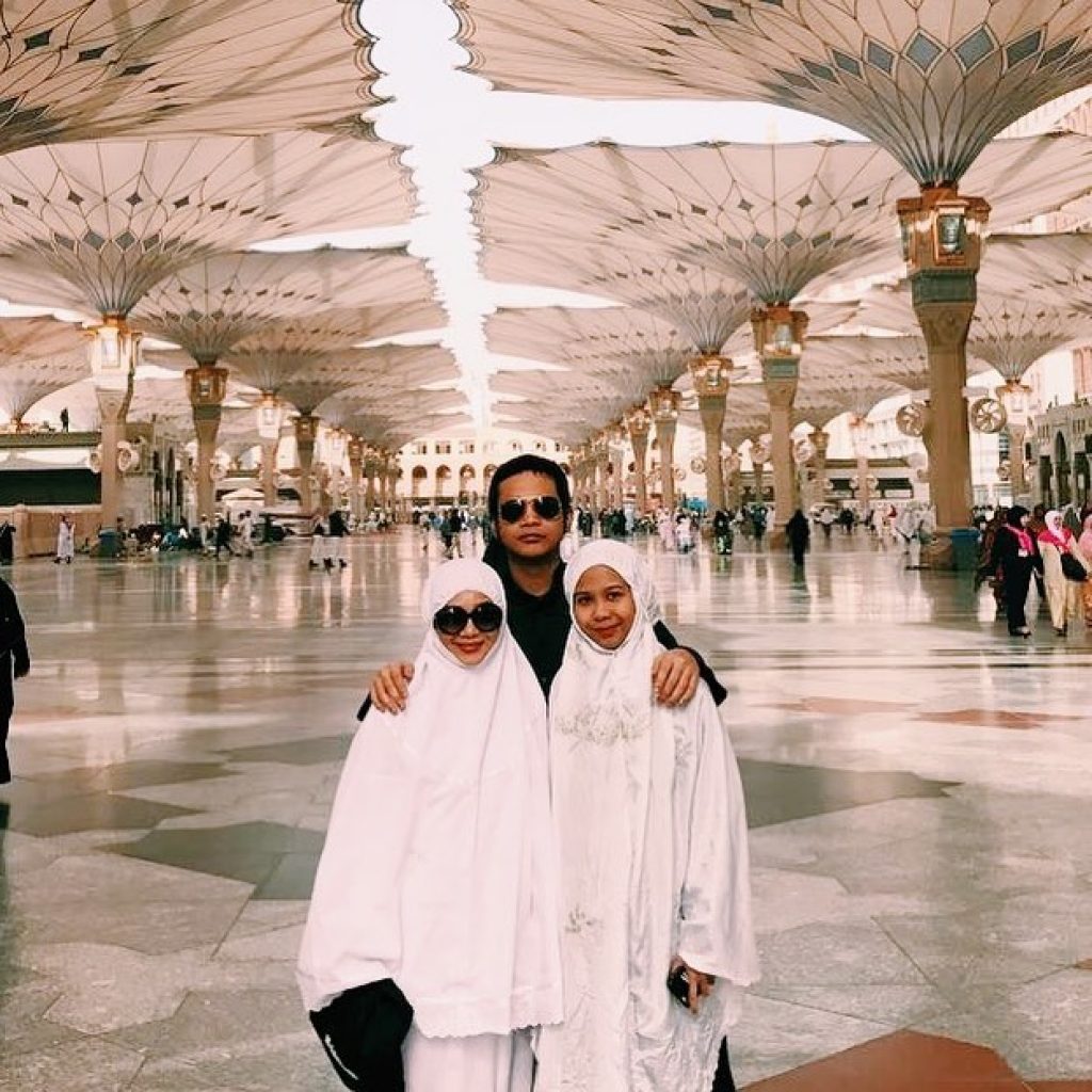 Biodata Kayda Aziz, Anak Perempuan Sheila Majid | Azhan.co