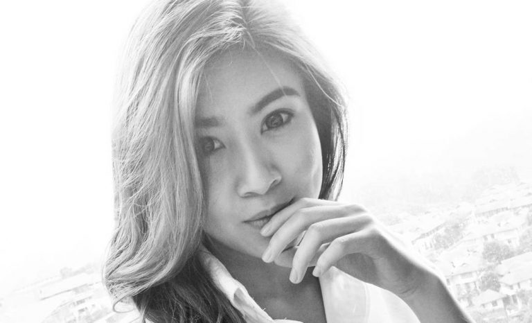 Biodata Elizabeth Tan, Selebriti Popular Berbangsa Cina | Azhan.co