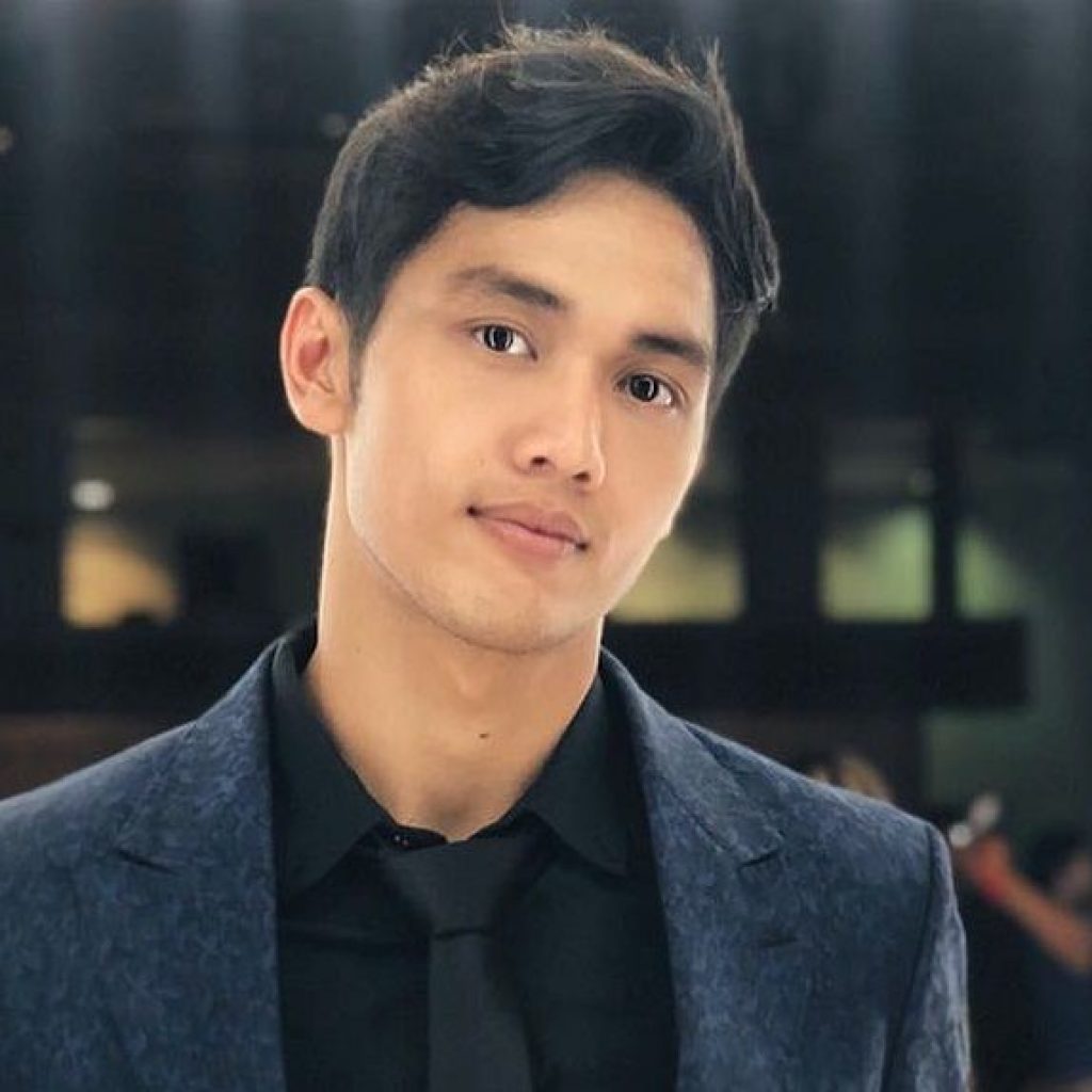 Biodata Adam Lee, Sepupu Janna Nick | Azhan.co