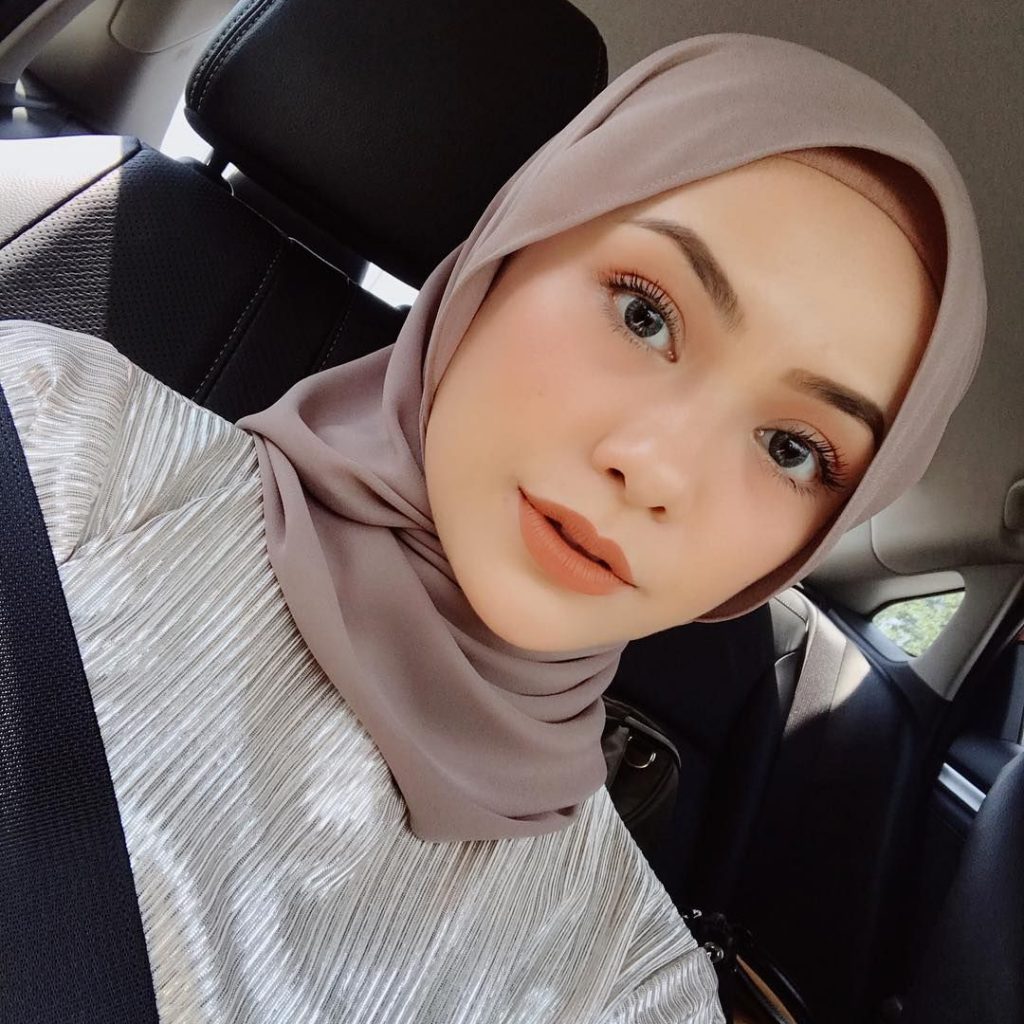 Biodata Syafiqah Aina, Instafamous dan Pemilik Kosmetik NSA Beau | Azhan.co
