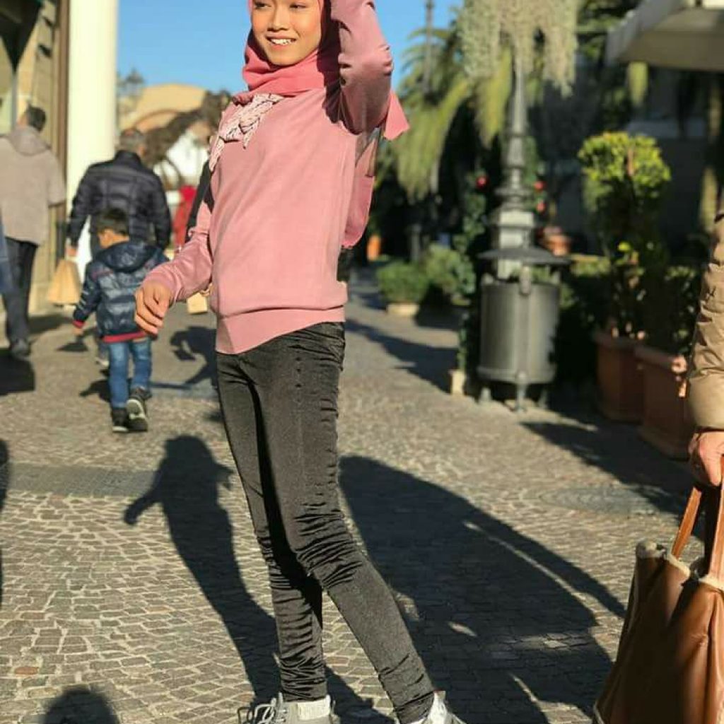 Biodata Liya Maisarah, Instafamous Remaja Yang Comel | Azhan.co