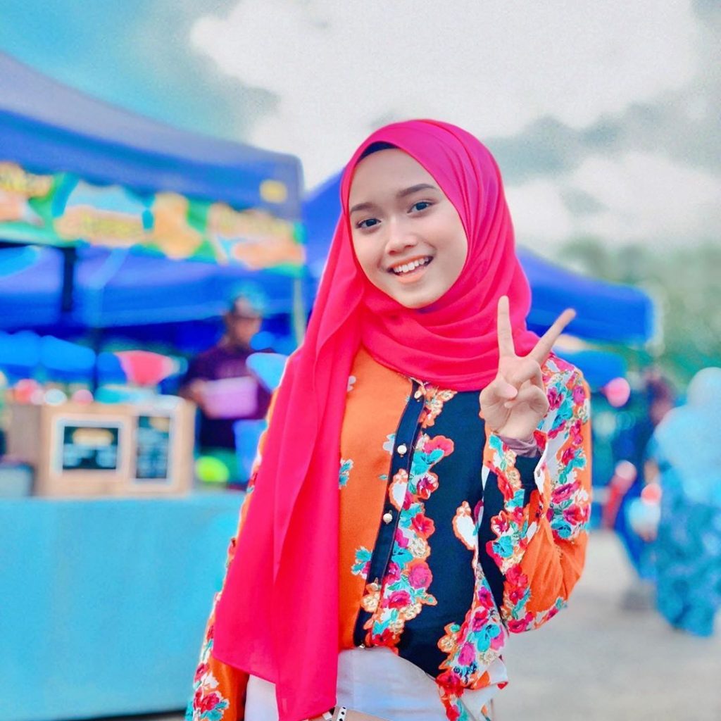 Biodata Liya Maisarah, Instafamous Remaja Yang Comel | Azhan.co