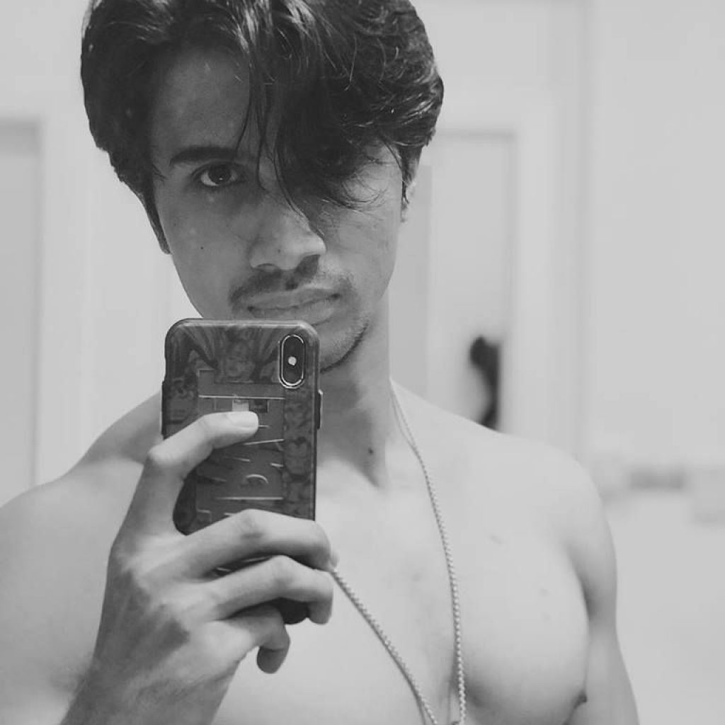 Biodata Faez Nick, Pelakon Dan Model Berasal Dari Johor Bahru | Azhan.co