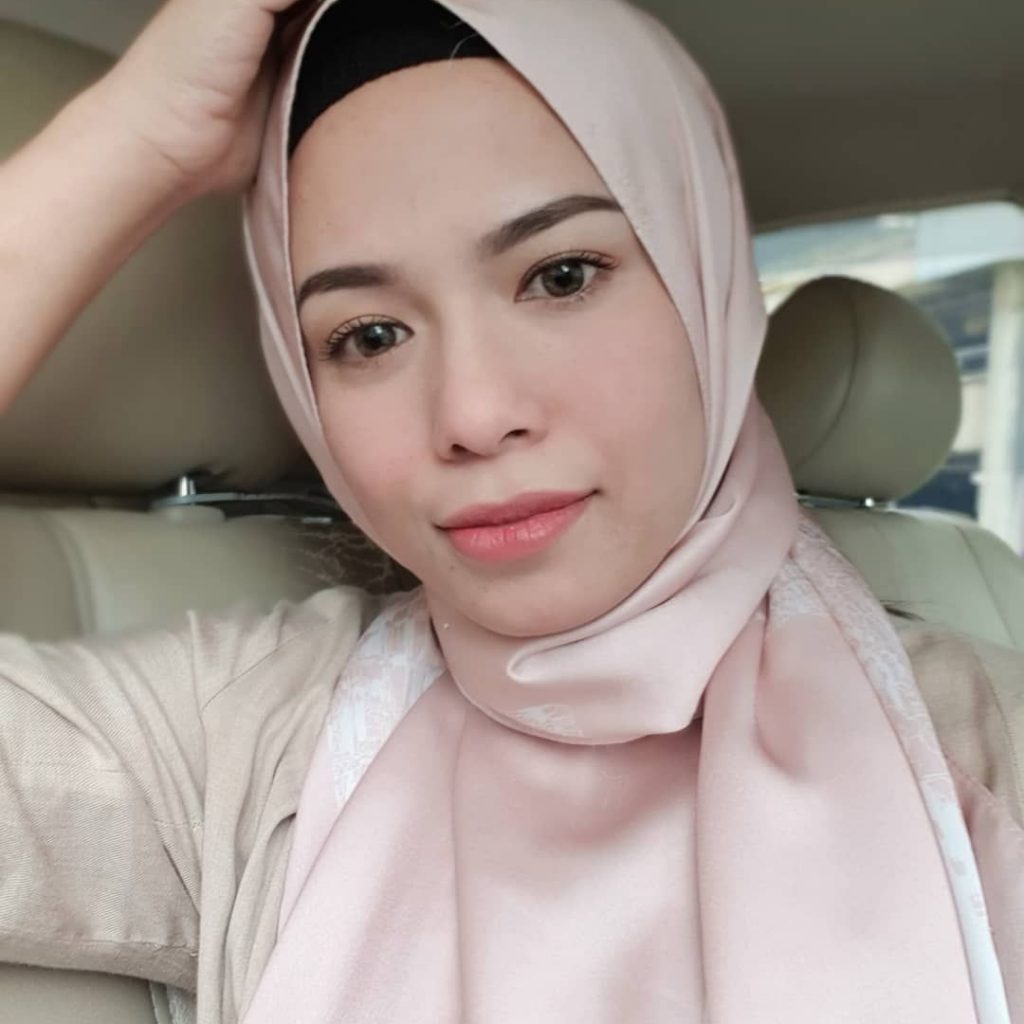 Biodata Annie Mosha, Pelakon Berasal Dari Selangor | Azhan.co