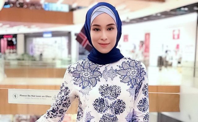 Biodata Che Puan Syamim Farid, Artis Yang Berkahwin Dengan Kerabat ...