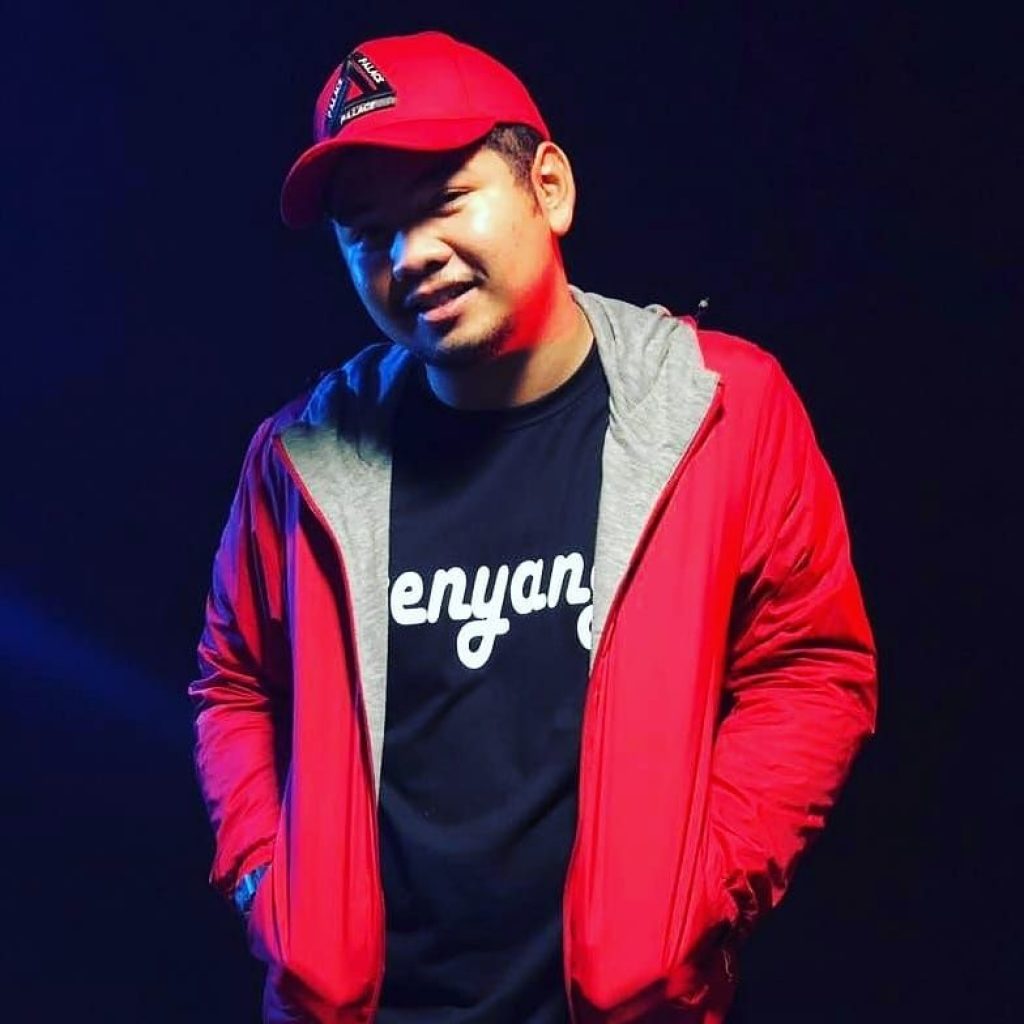 Biodata Nasz Kenyang, Dakwah Dalam Jenaka | Azhan.co